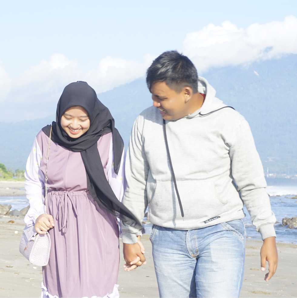 The Wedding of Reni & Cipto - INVITEMU .COM